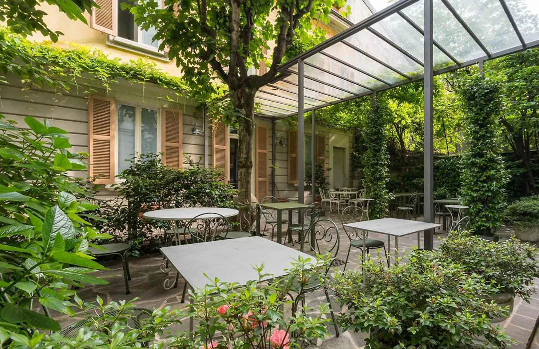 Antica Locanda Leonardo Milan: 3 star Hotel with a Minimum Price 95 ...