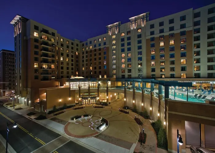 Club Wyndham National Harbor Hotel: 3 star Hotel with a Minimum Price ...